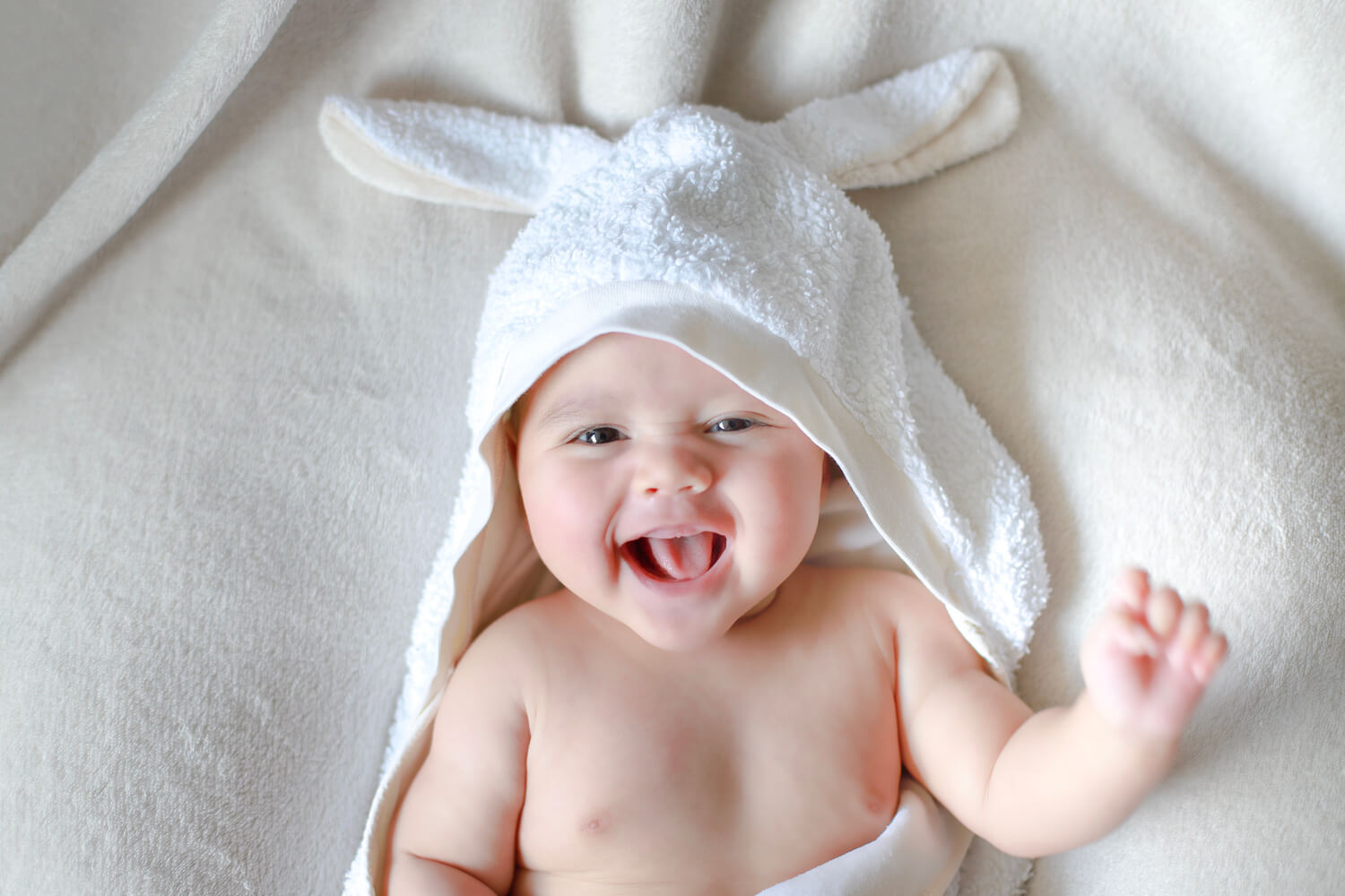 Should You Bathe Baby Daily Being The Parent
