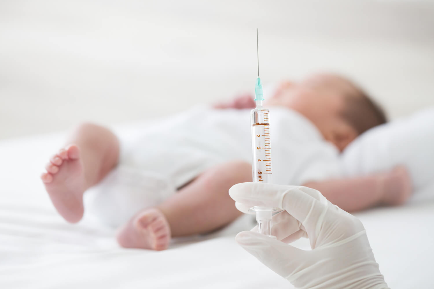 10 Ways to Ease Your Baby's Vaccination Pain - Being The Parent