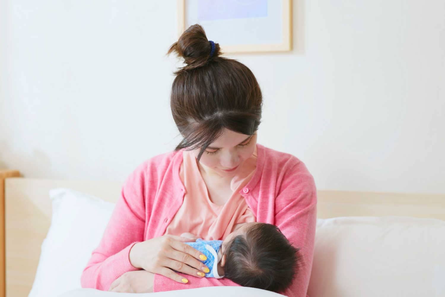 Breastfeeding With PCOS - Being The Parent