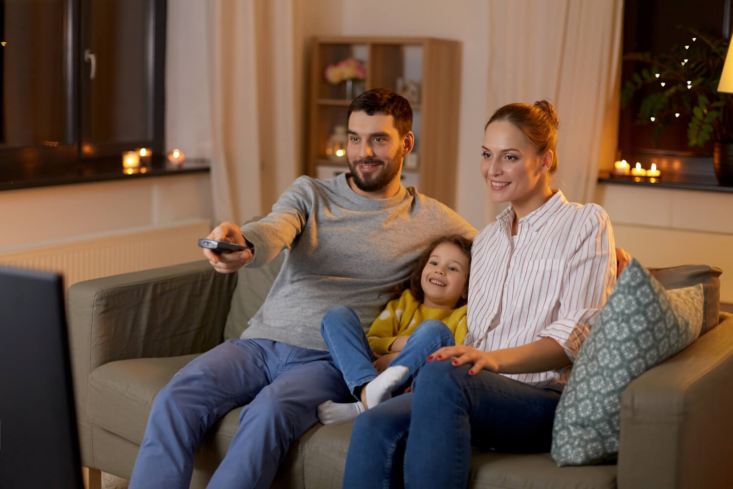 How Watching TV Affects Your Child : Benefits And Drawbacks - Being The ...