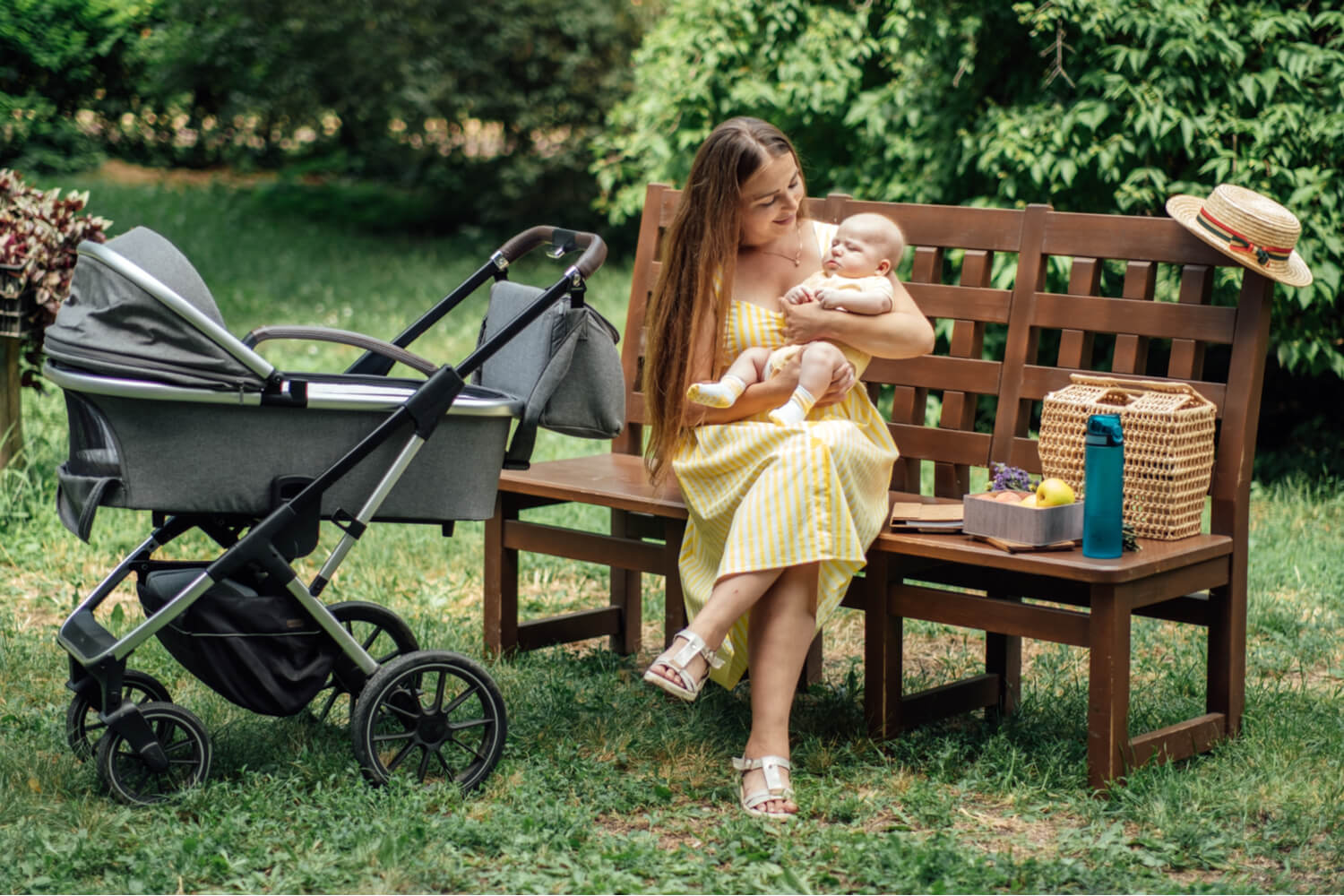 When Can I Take My Baby For Her First Outing? - Being The Parent