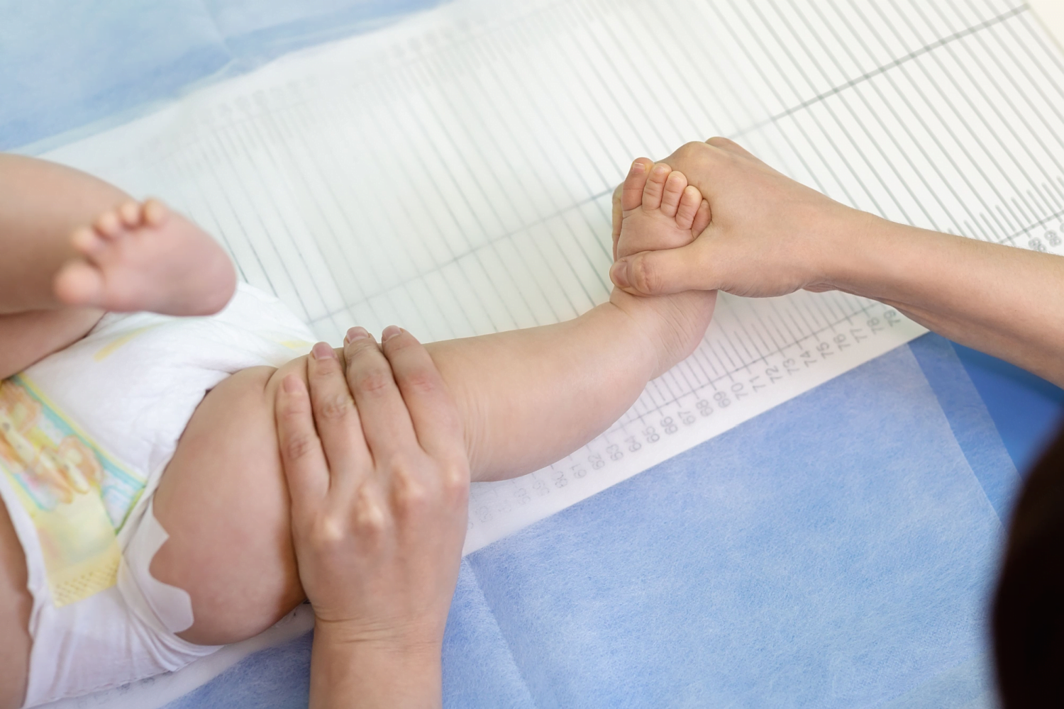 Bow Legged Baby- Symptoms, Causes, And Treatment - Being The Parent