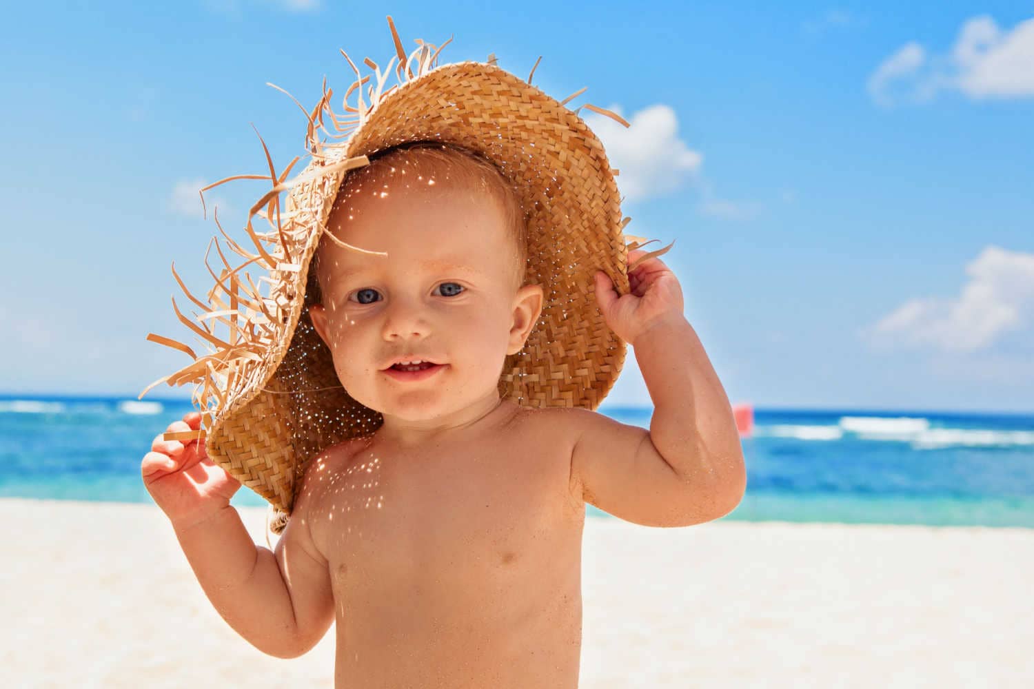 Guidelines For Taking Care Of Your Baby In The Summer - Being The Parent