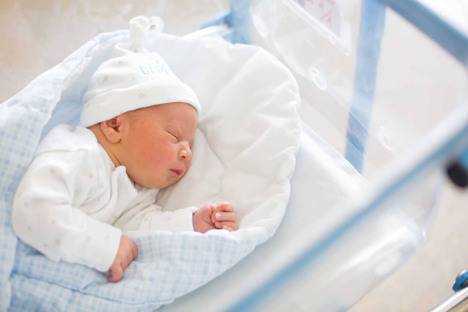 All You Should Know About Newborn Sleep In First 24 Hours After Birth ...