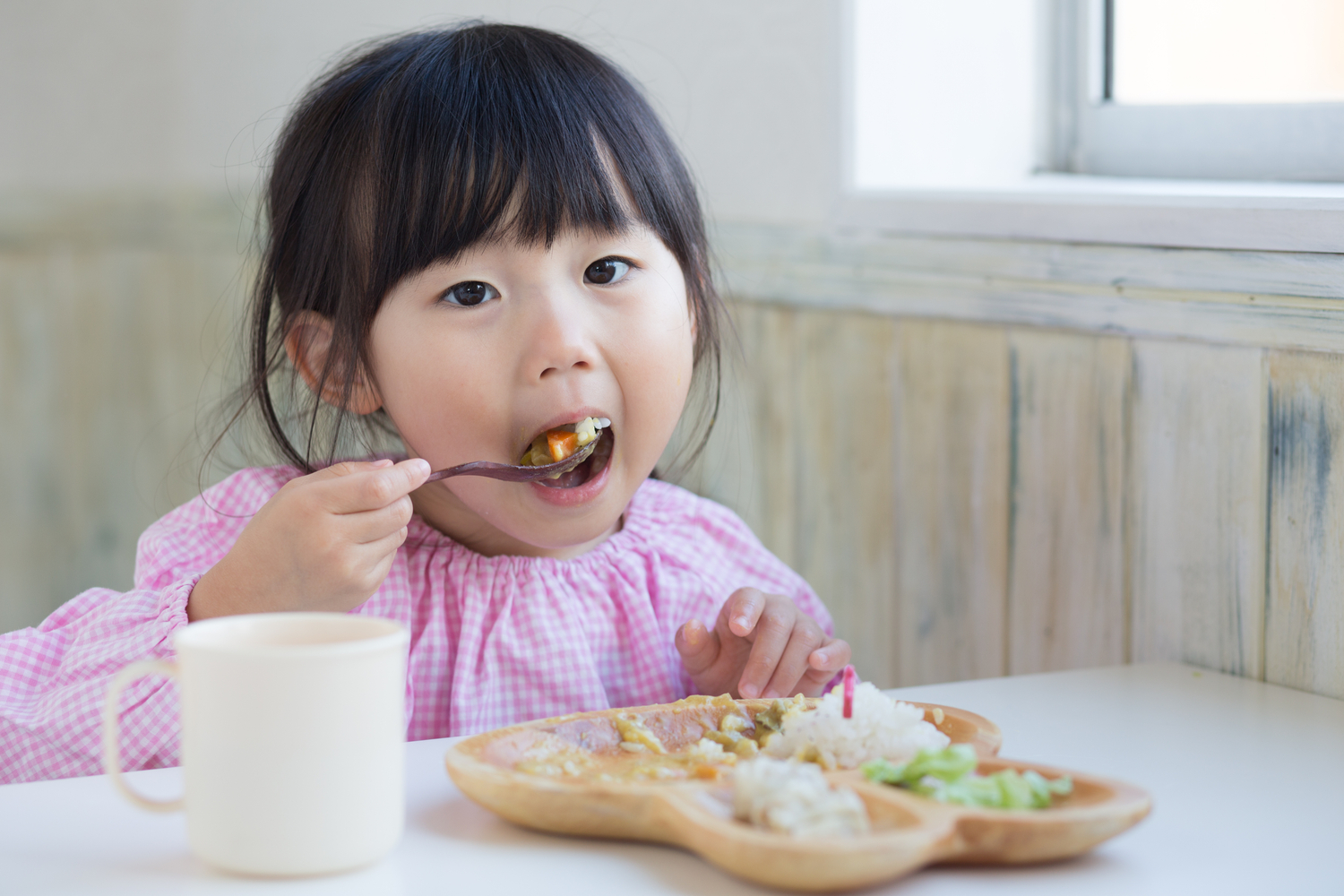 Healthy Eating - 8 Ways to Inculcate Healthy Eating Habits in Kids by ...