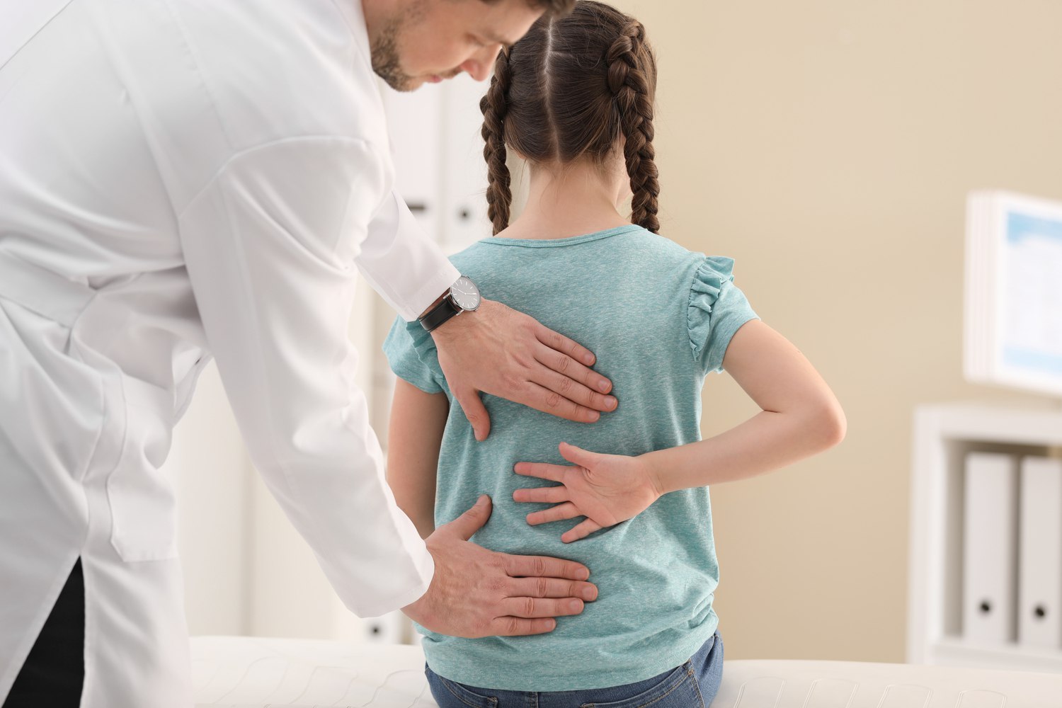 4 Common Injuries During Childhood and Tips to Help Parents Deal With ...