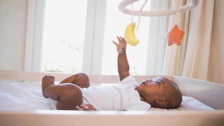 When Do Babies Start Reaching For Objects? - Being The Parent