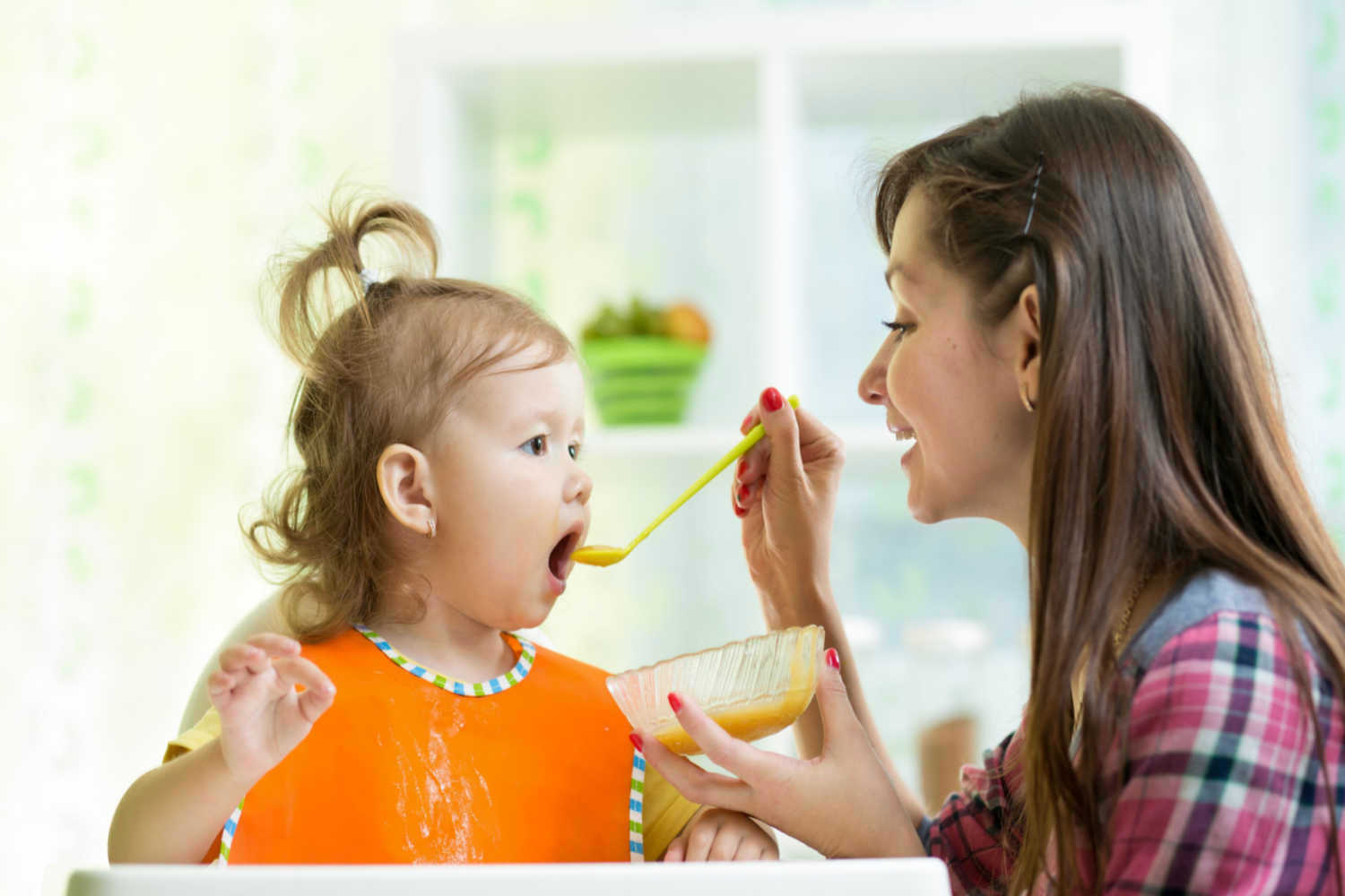 Shellfish For Babies - When to Introduce, Health Benefits and ...