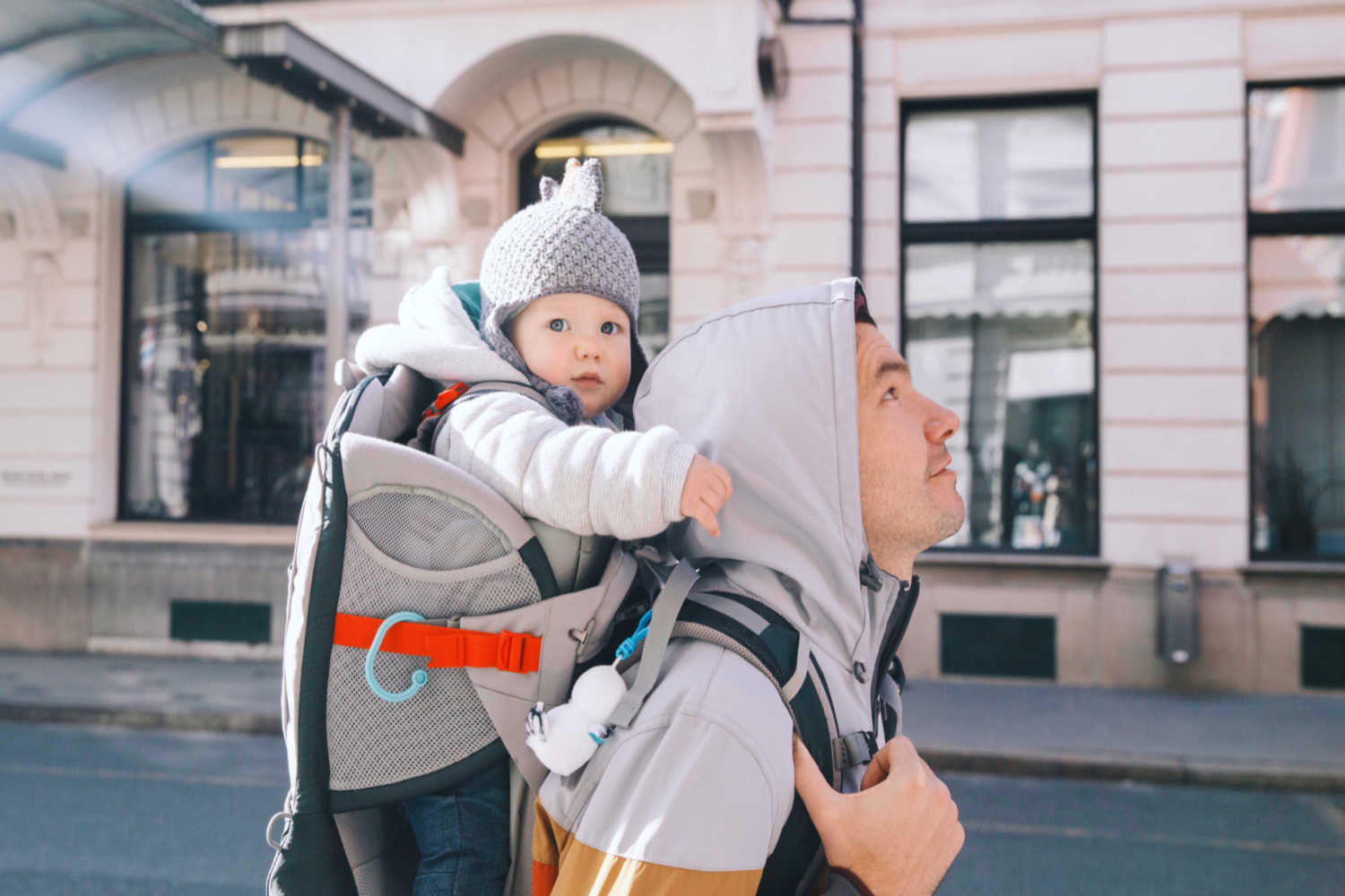 How to Choose The Right Baby Carrier For Your Baby? - Being The Parent