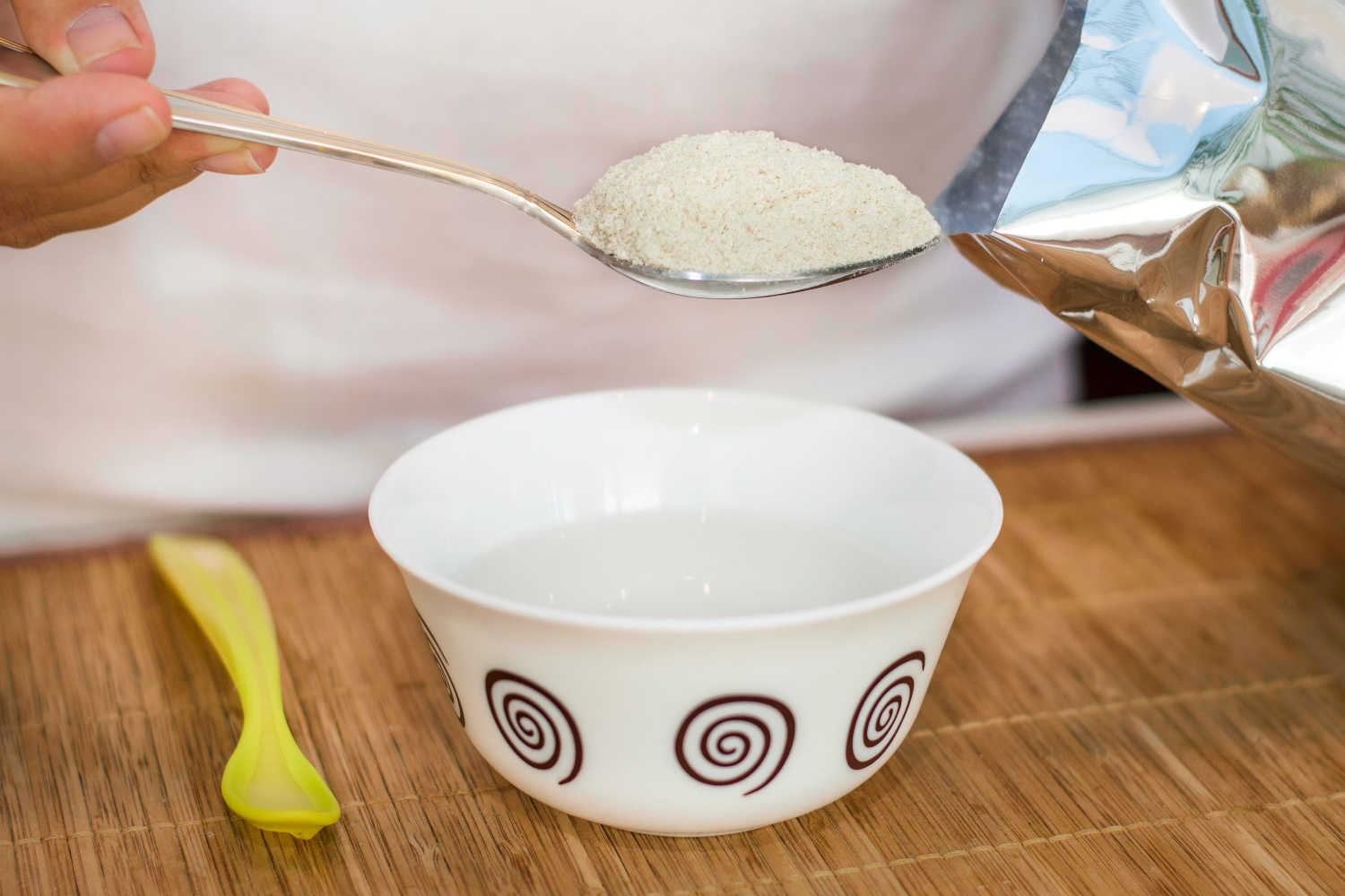 Cerelac For Babies - When to Introduce,Stages, Benefits and Side ...