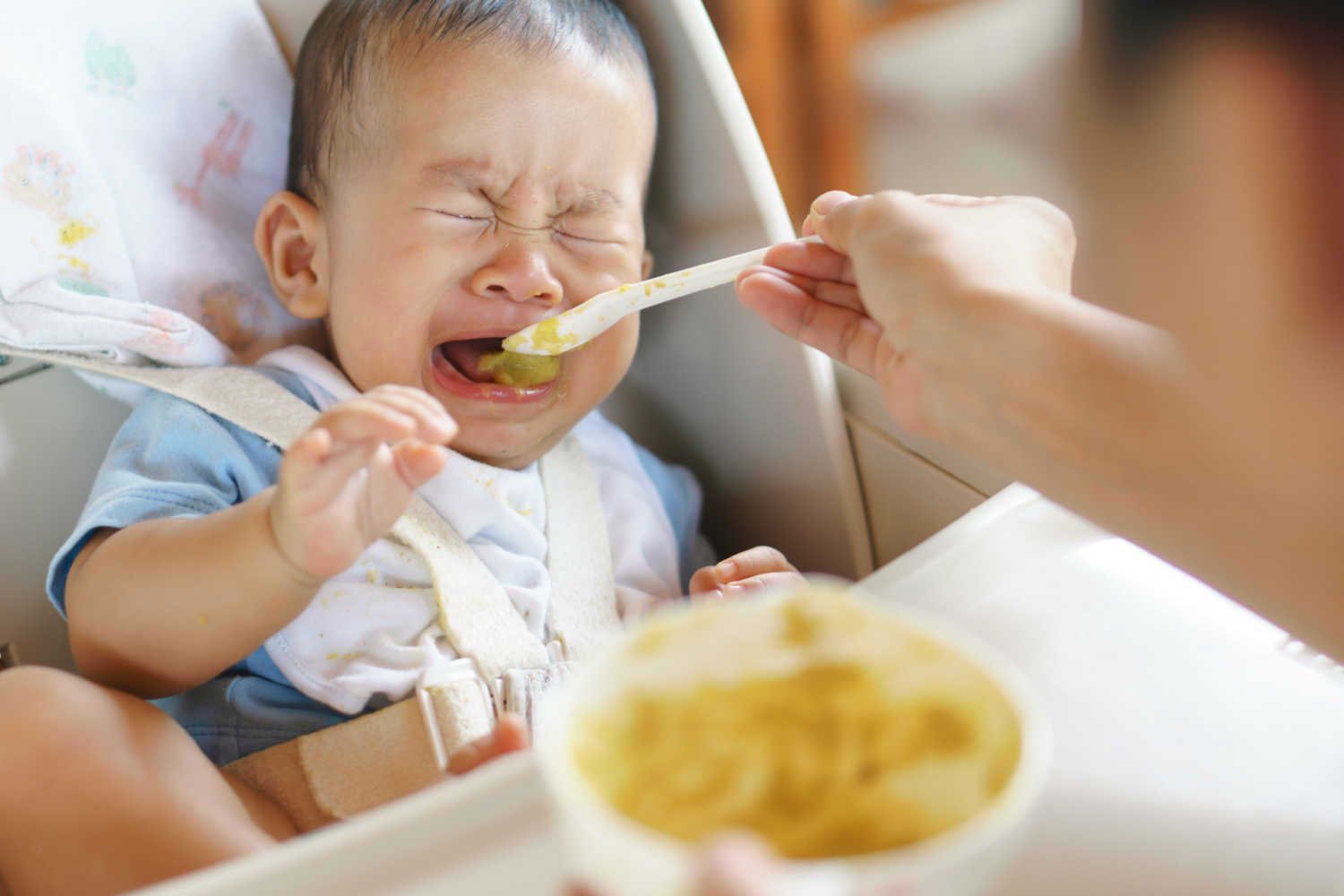 Loss of Appetite in Babies - Symptoms, Causes And Tips To Improve