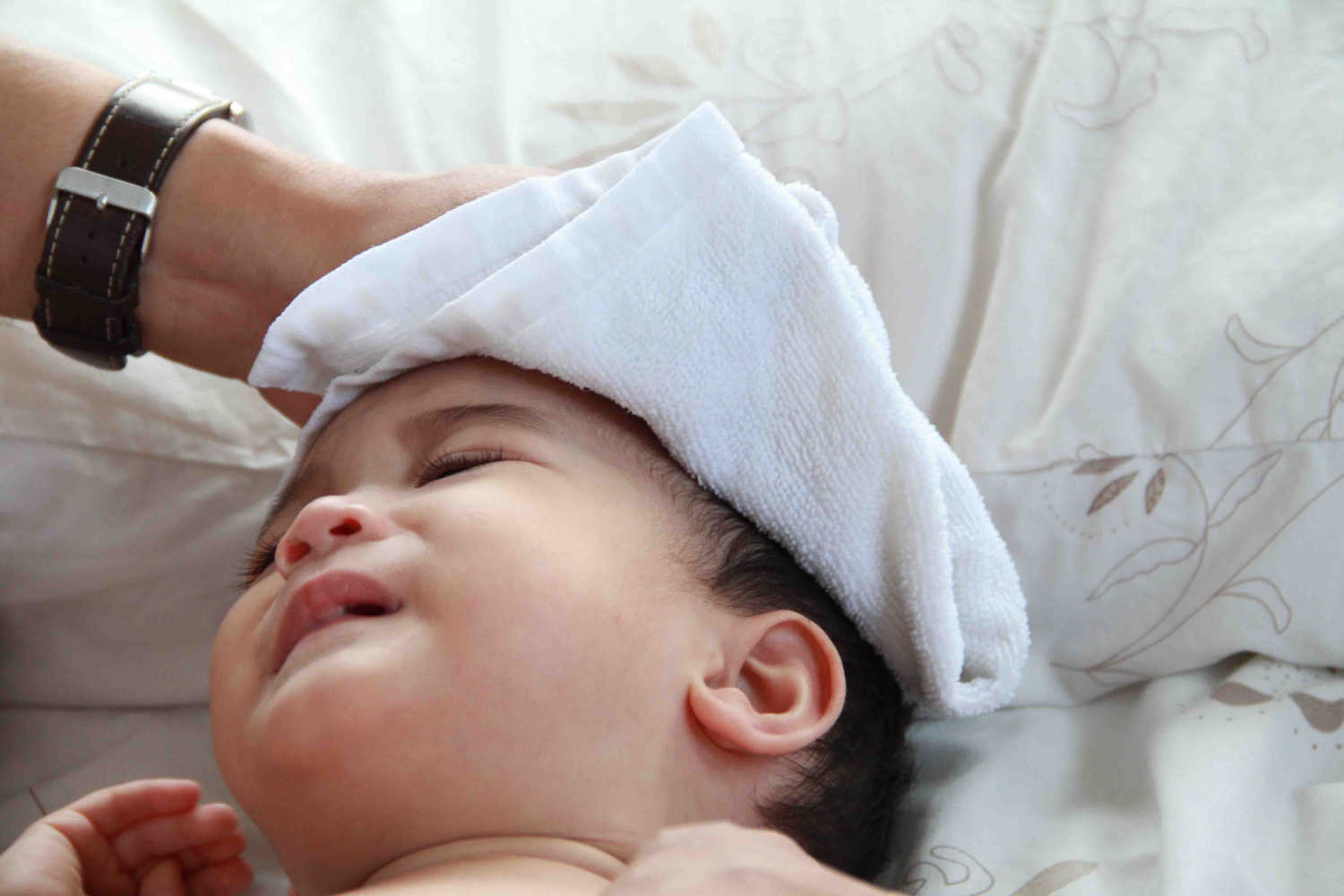 Malaria in Babies - Causes, Symptoms and Treatment - Being The Parent