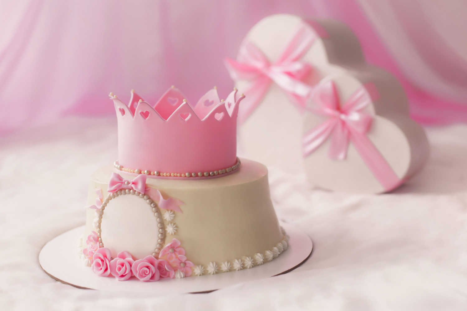 Top Creative First Birthday Cake Ideas For Your Little Munchkins ...