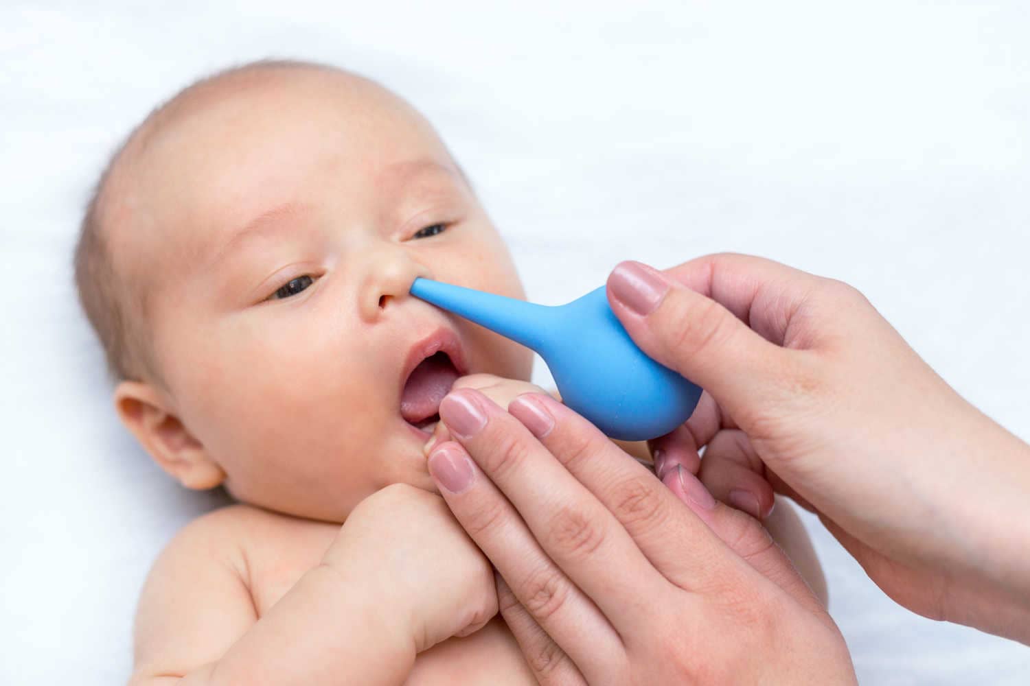 5 Effective Ways To Clean Baby's Nose - Being The Parent
