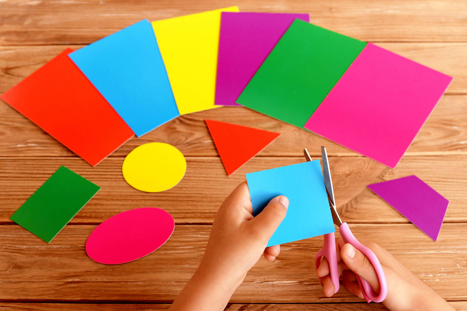 teach toddler shapes - Being The Parent