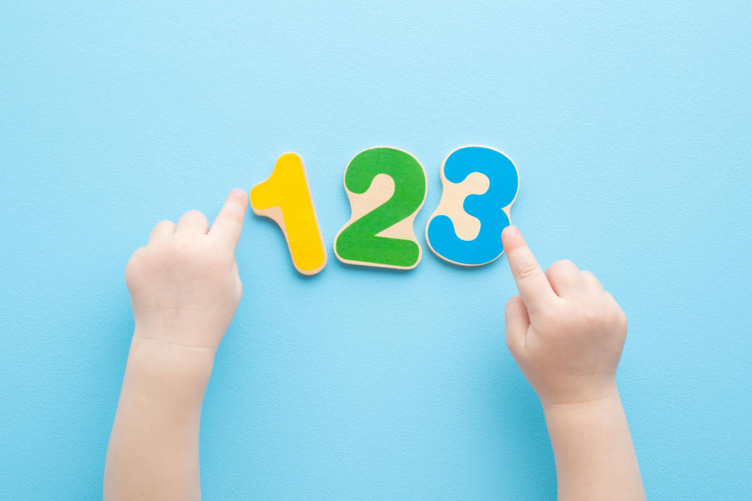 teach toddler numbers - Being The Parent
