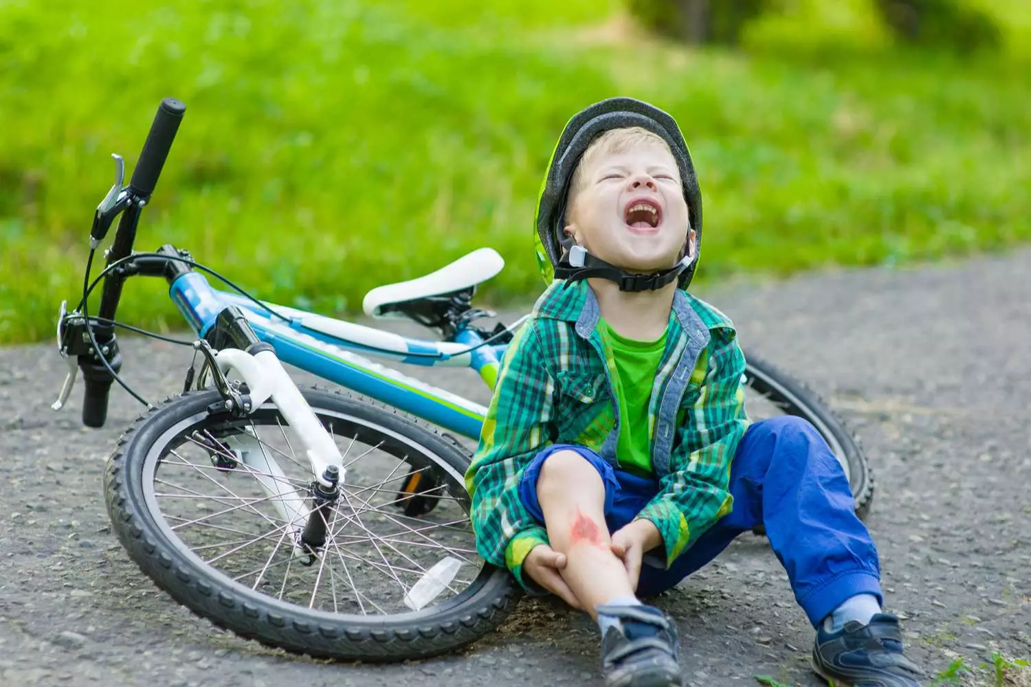 4 Common Injuries During Childhood 4 Common Injuries During Childhood