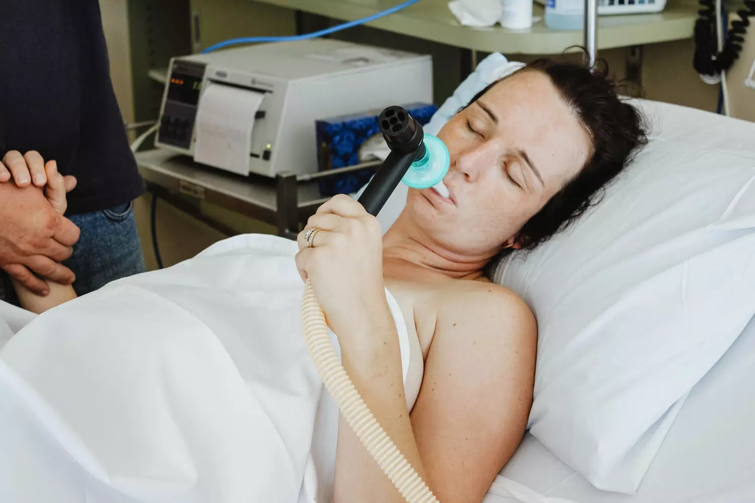 Entonox For Labor, Is It Safe? - Being The Parent