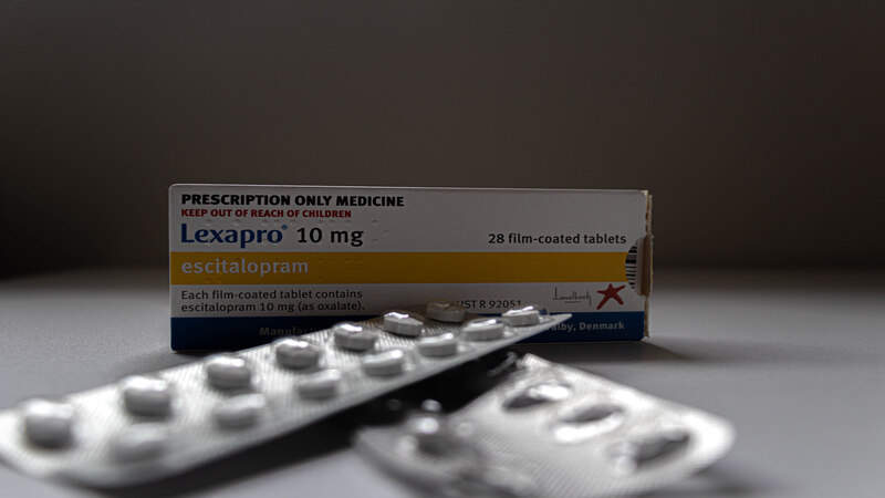 Is It Safe To Take Lexapro During Pregnancy? - Being The Parent