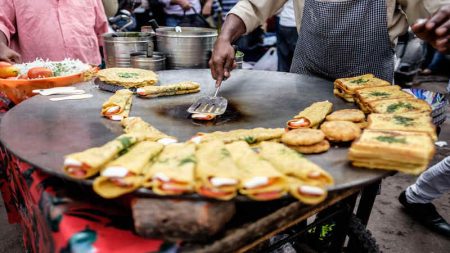 Is it Safe to Eat Fast Food During Pregnancy? - Being The Parent